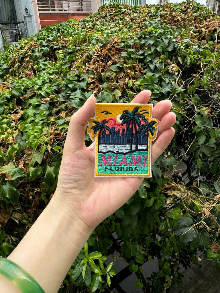 Miami Travel Embroidered Patch – Iron On / Sew On 🧵 – AMOEMBROIDERY